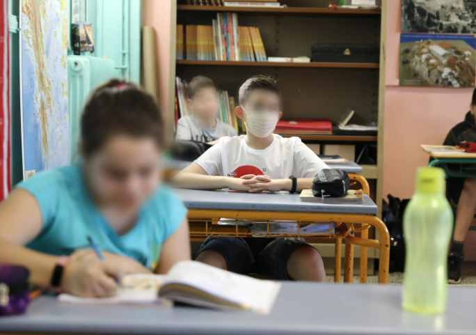 Βρήκε δουλειά η μητέρα της 9χρονης που λιποθύμησε στη Ρόδο