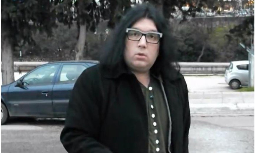 Εθνικός Σταρ: Άλλαξε επίθετο και παντρεύτηκε τον σύντροφό του