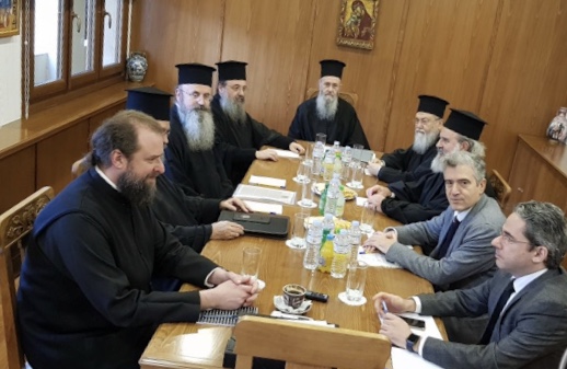 Περιμένει το κυβερνητικό νομοσχέδιο για να τοποθετηθεί η Εκκλησία