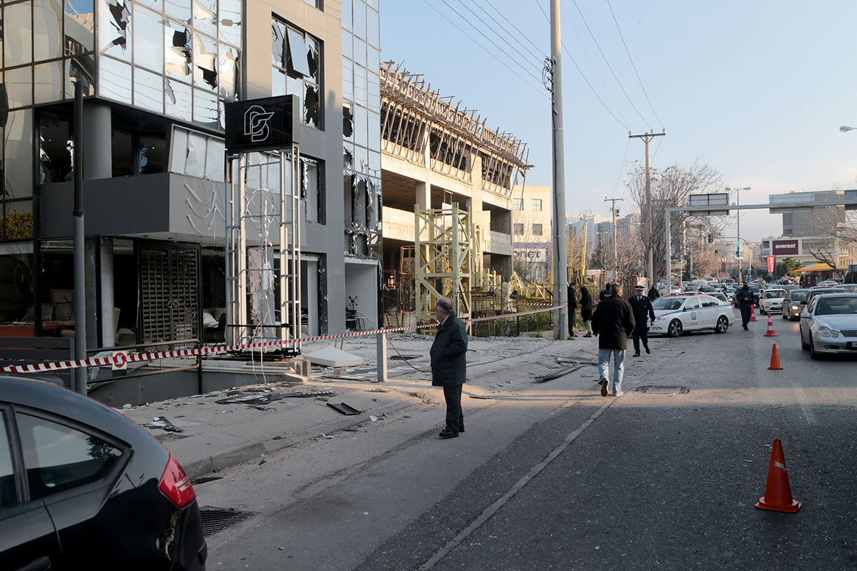 Τι εξετάζουν οι αρχές για τη βόμβα στο Μαρούσι – Στο «μικροσκόπιο» τα ...