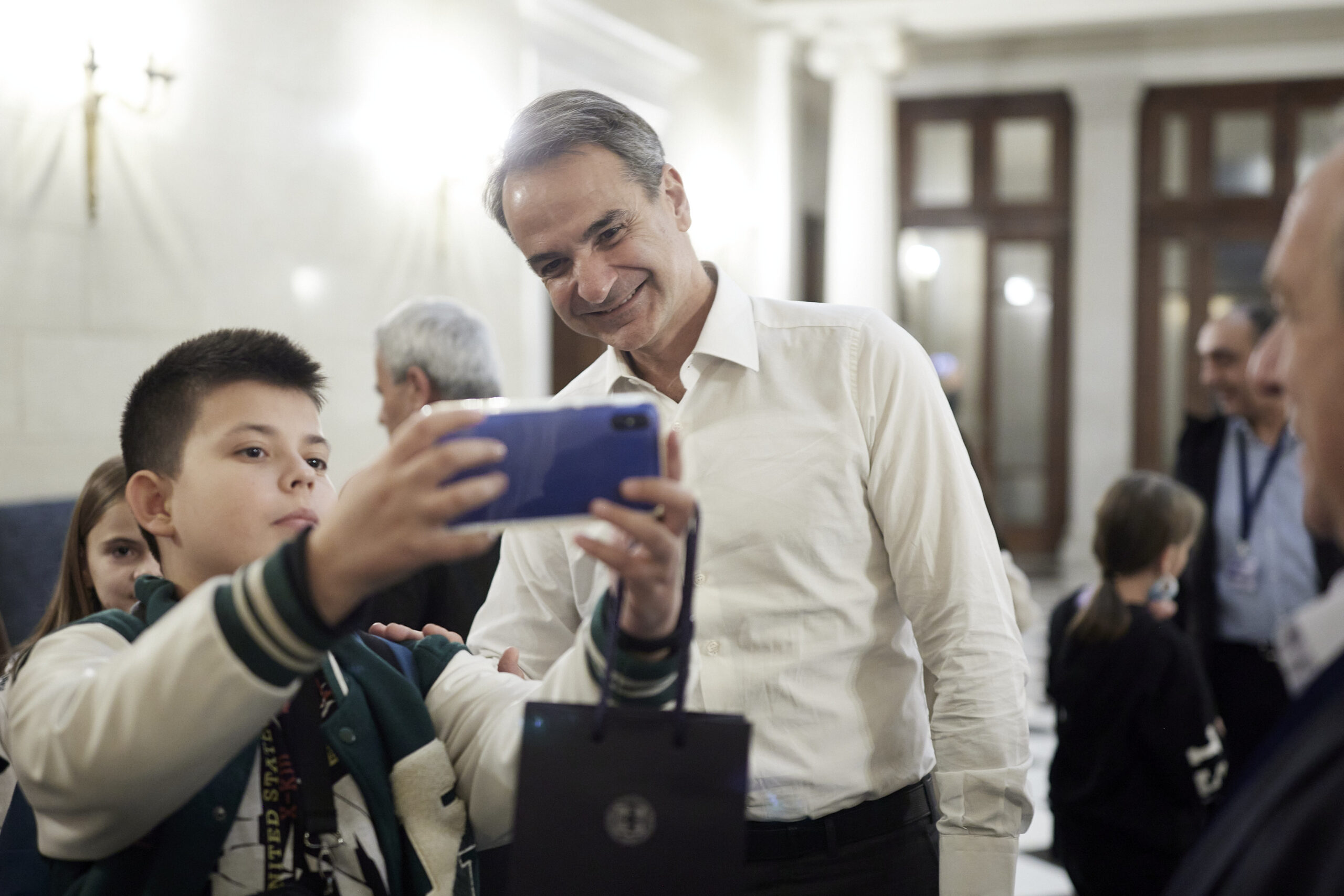 Κυριάκος Μητσοτάκης: Yποδοχή μαθητών Μειονοτικών σχολείων της Ροδόπης ...