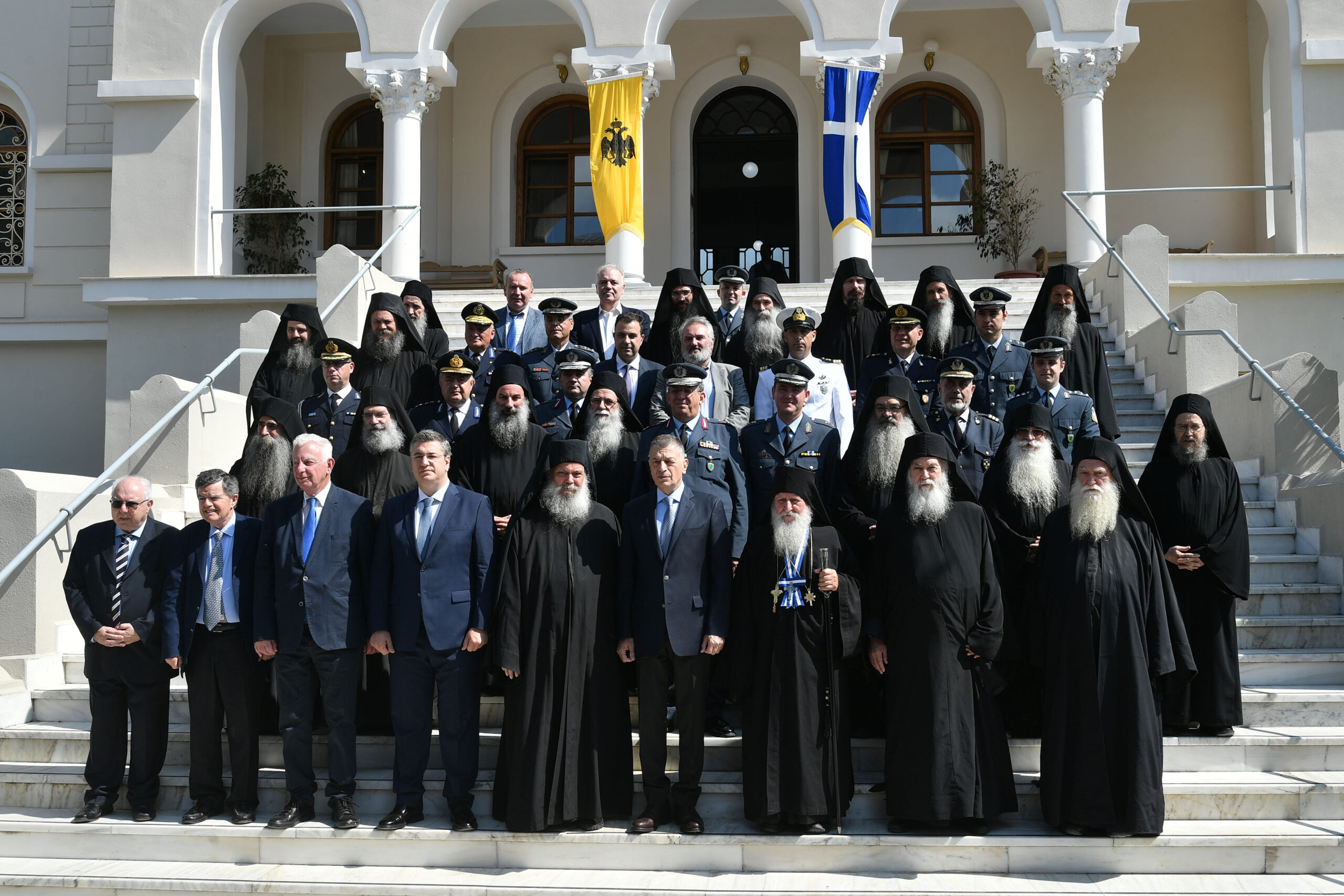 Άγιο Όρος: Με επισημότητα η αλλαγή της Επιστασίας στη μοναστική πολιτεία