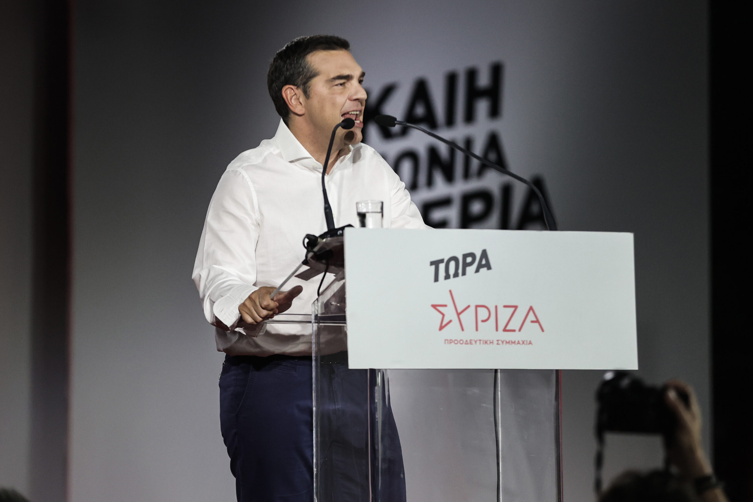 Αλέξης Τσίπρας: «Εμείς με την πατρίδα δεν παίζουμε – Μόνο ο ΣΥΡΙΖΑ ...