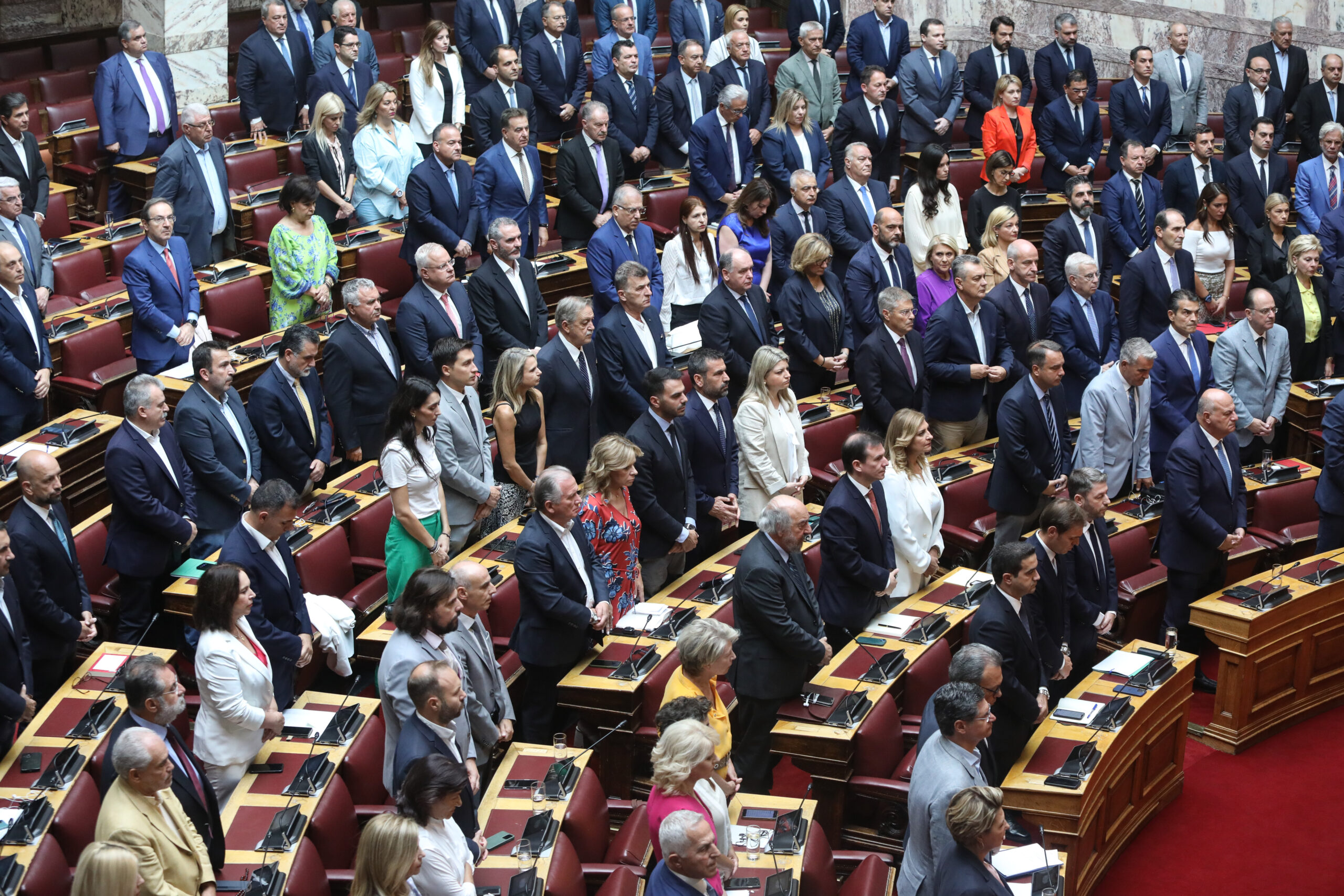 Παύλος Πολάκης: Η πρώτη του αντίδραση μετά την παραμονή του στα ...