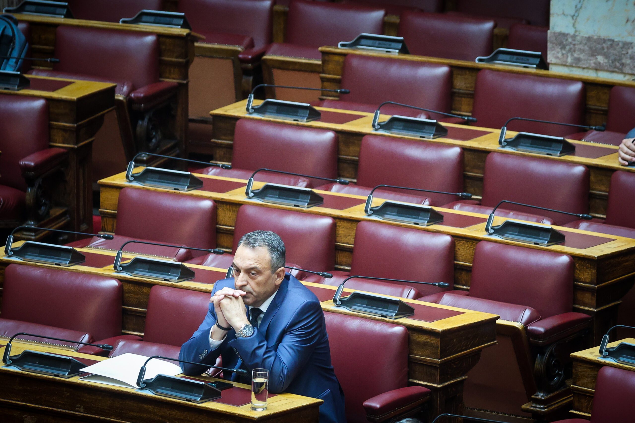 Παύλος Πολάκης: Η πρώτη του αντίδραση μετά την παραμονή του στα ...