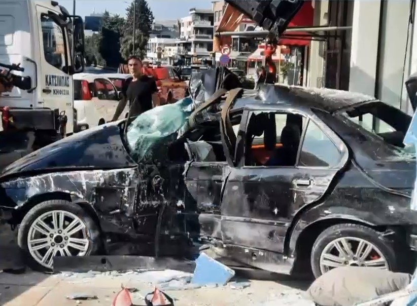 Μαρούσι: Σοβαρό τροχαίο στην Λεωφόρο Κηφισίας – Αυτοκίνητο κατέληξε ...