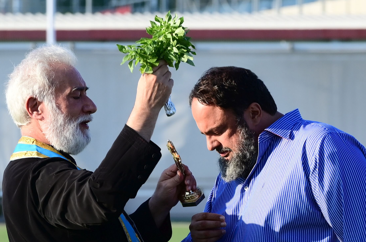 Ολυμπιακός: Παρουσία του Βαγγέλη Μαρινάκη τελέστηκε ο ετήσιος αγιασμός ...