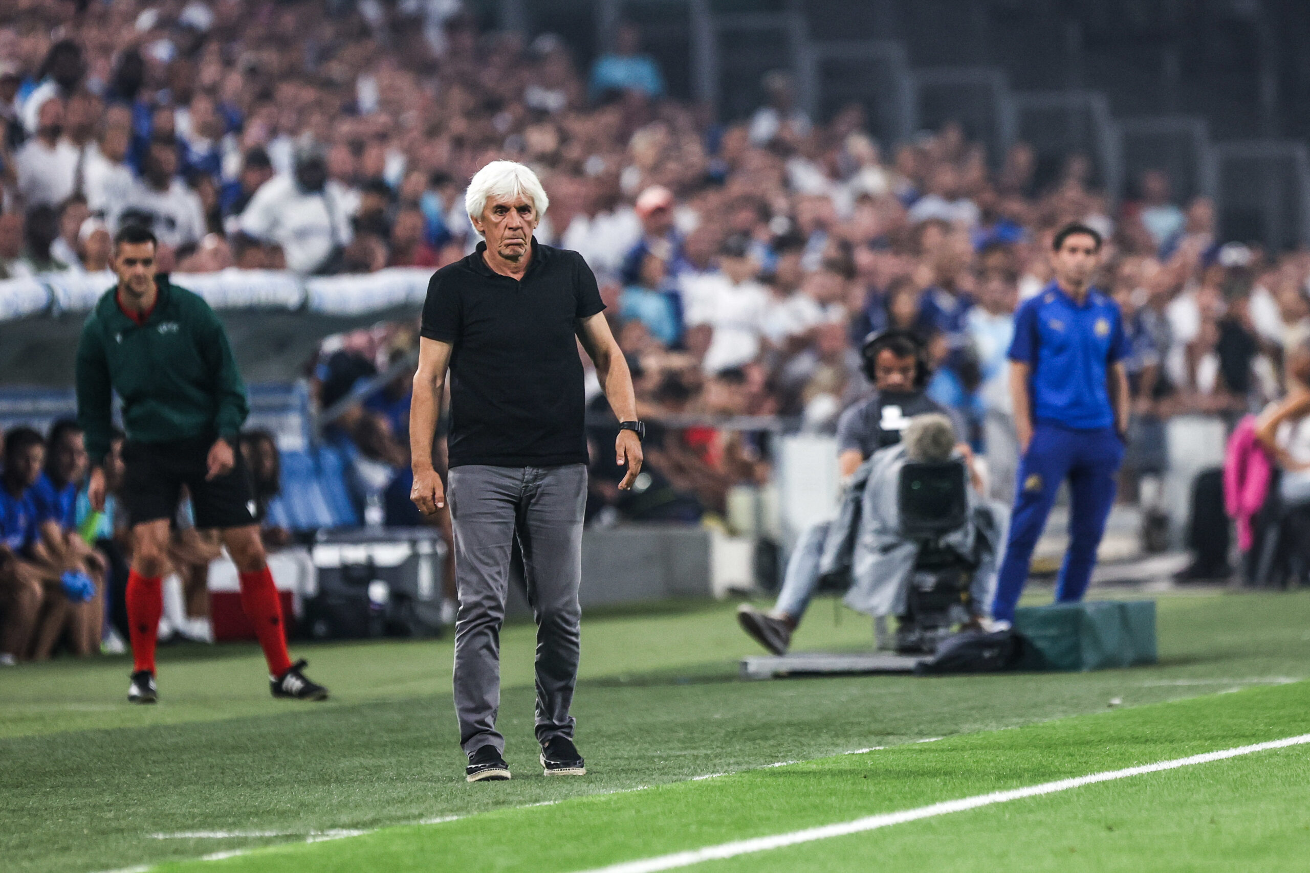 «Ντόπες» του Γιοβάνοβιτς στους παίκτες του Παναθηναϊκού πριν τα πέναλτι ...