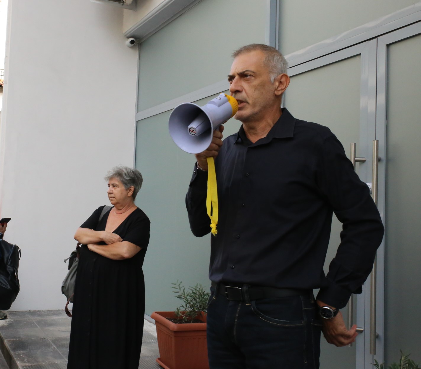 Πειραιάς: Τη σφράγιση της δομής του ΟΚΑΝΑ ζήτησε από την Αστυνομία ο ...