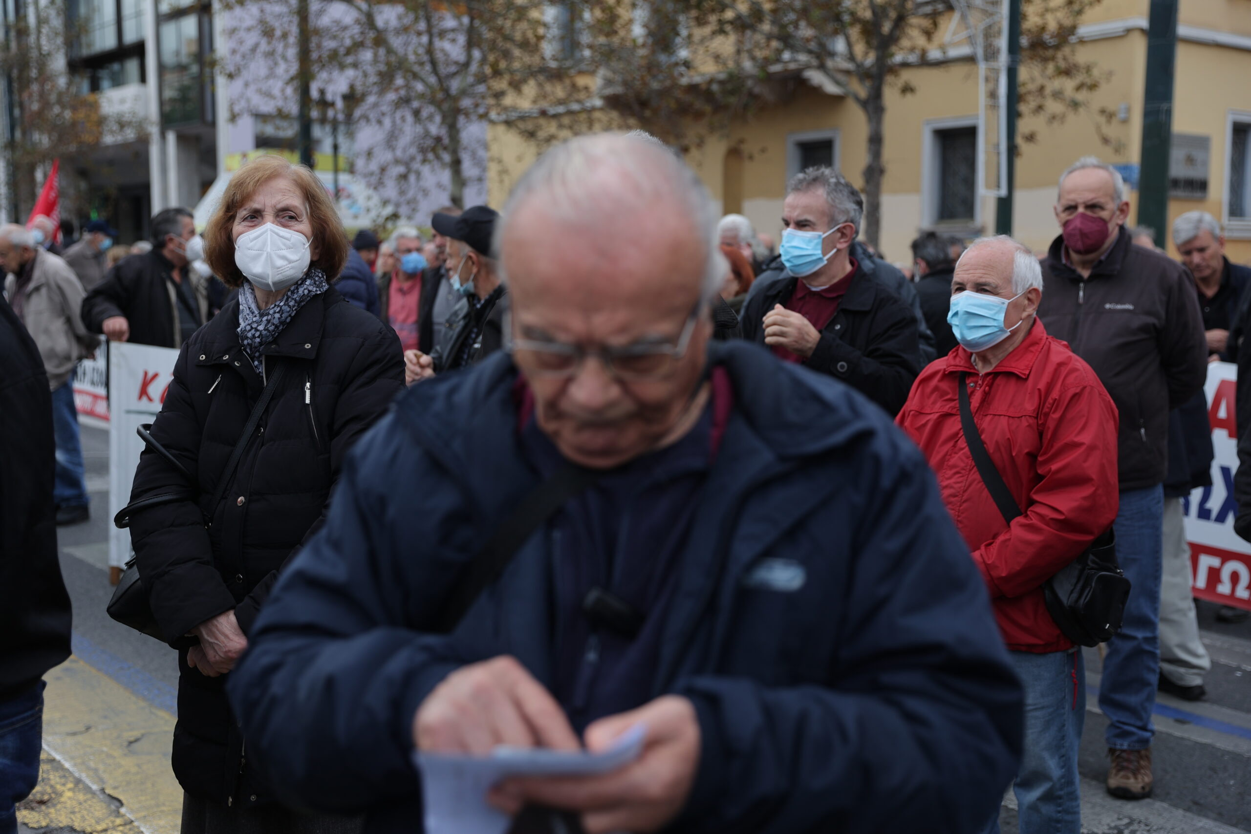 Συντάξεις Οκτωβρίου: Ανατροπή για τους συνταξιούχους με την επόμενη πληρωμή