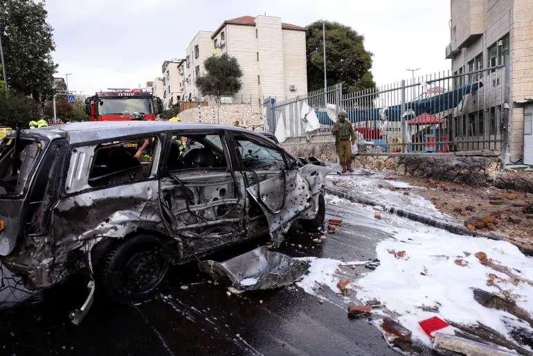 Πόλεμος Χαμάς – Ισραήλ: Παραλύει η Γάζα, ολονύχτιοι βομβαρδισμοί με ...