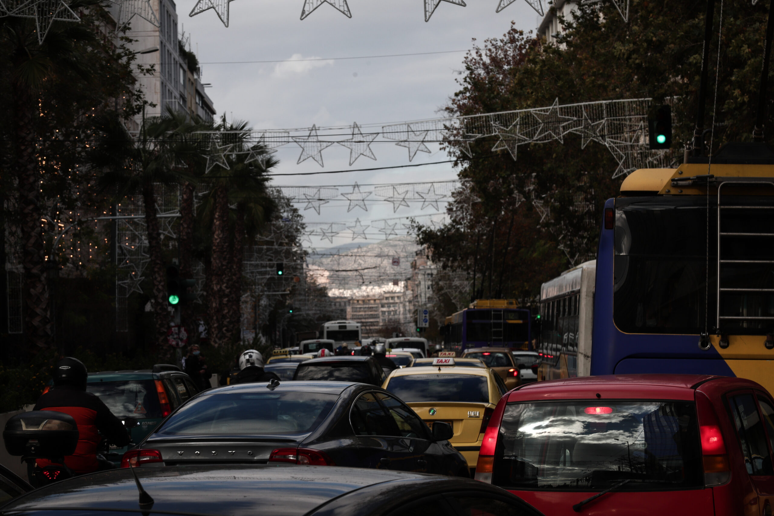 Κίνηση στους δρόμους: Προβλήματα σε Κηφισίας, Κηφισό και Λ. Συγγρού ...