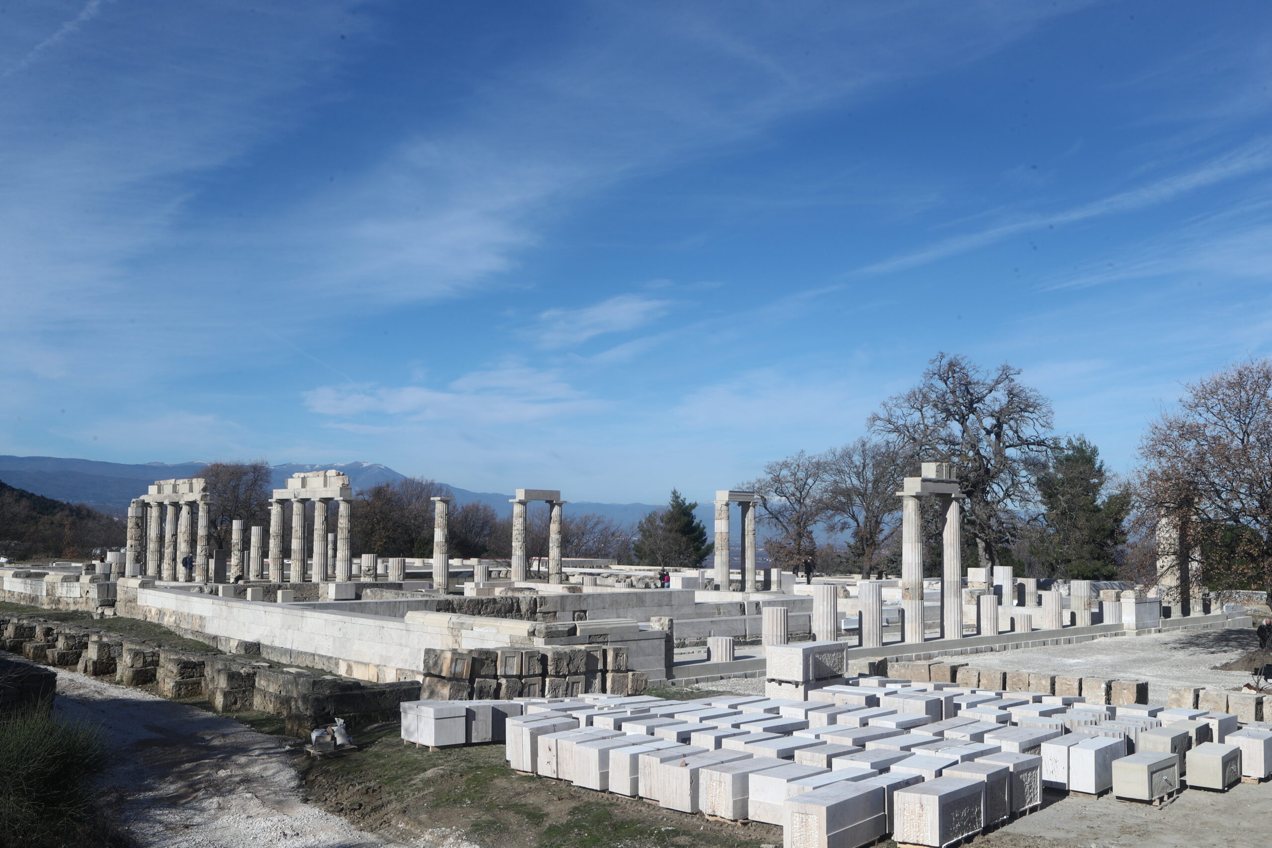 Καβάλα: Έκανε παράνομη ανασκαφή στον αρχαιολογικό χώρο των Φιλίππων ...