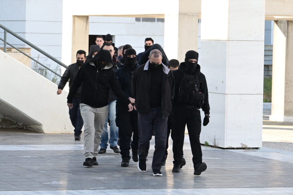 Δίκη για τη 12χρονη στον Κολωνό: Την Τέταρτη θα συνεχιστεί στο Εφετείο ...