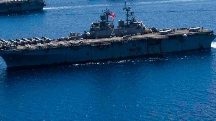 Μέση Ανατολή: Το αμερικανικό Πολεμικό Ναυτικό αναχαίτισε πυραύλους ...