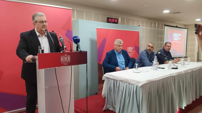 Δημήτρης Κουτσούμπας: «Ο λαός της Καρδίτσας 7 μήνες μετά τις πλημμύρες ...