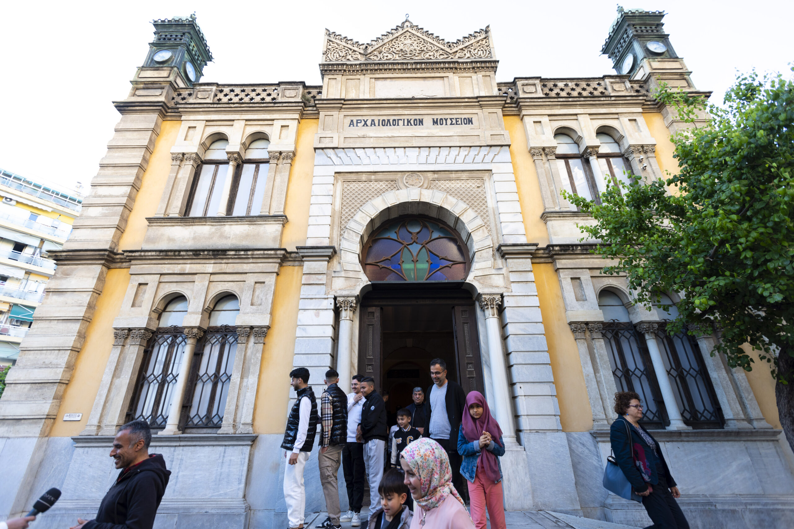 Θεσσαλονίκη: Άνοιξε μετά από 102 χρόνια το Γενί Τζαμί για το Ραμαζάνι ...