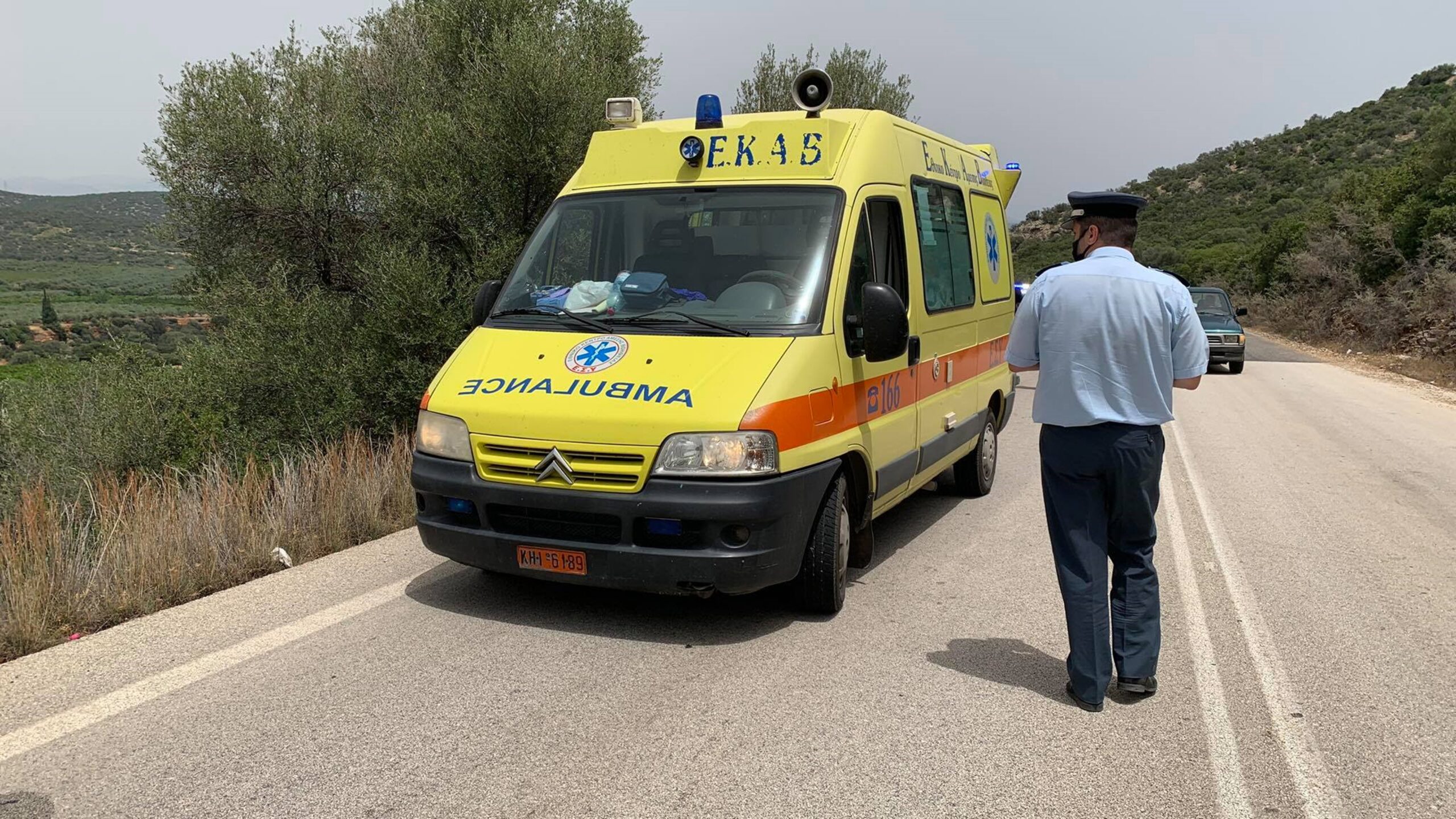 Τραγωδία στην Θεσσαλονίκη: Νεκρός 10χρονος που κατέρρευσε μπροστά στη ...