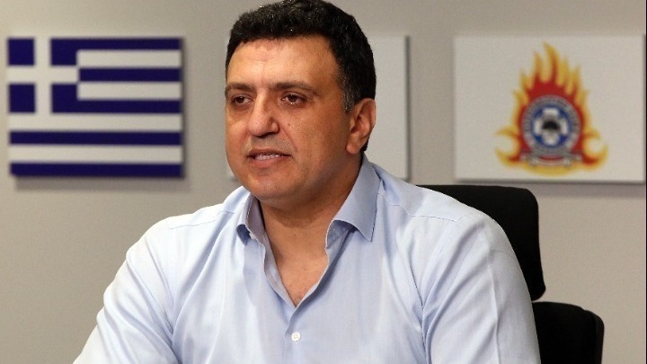 Βασίλης Κικίλιας: «Οι 9.000 εθελοντές πυροσβέστες και οι 840.000 ...