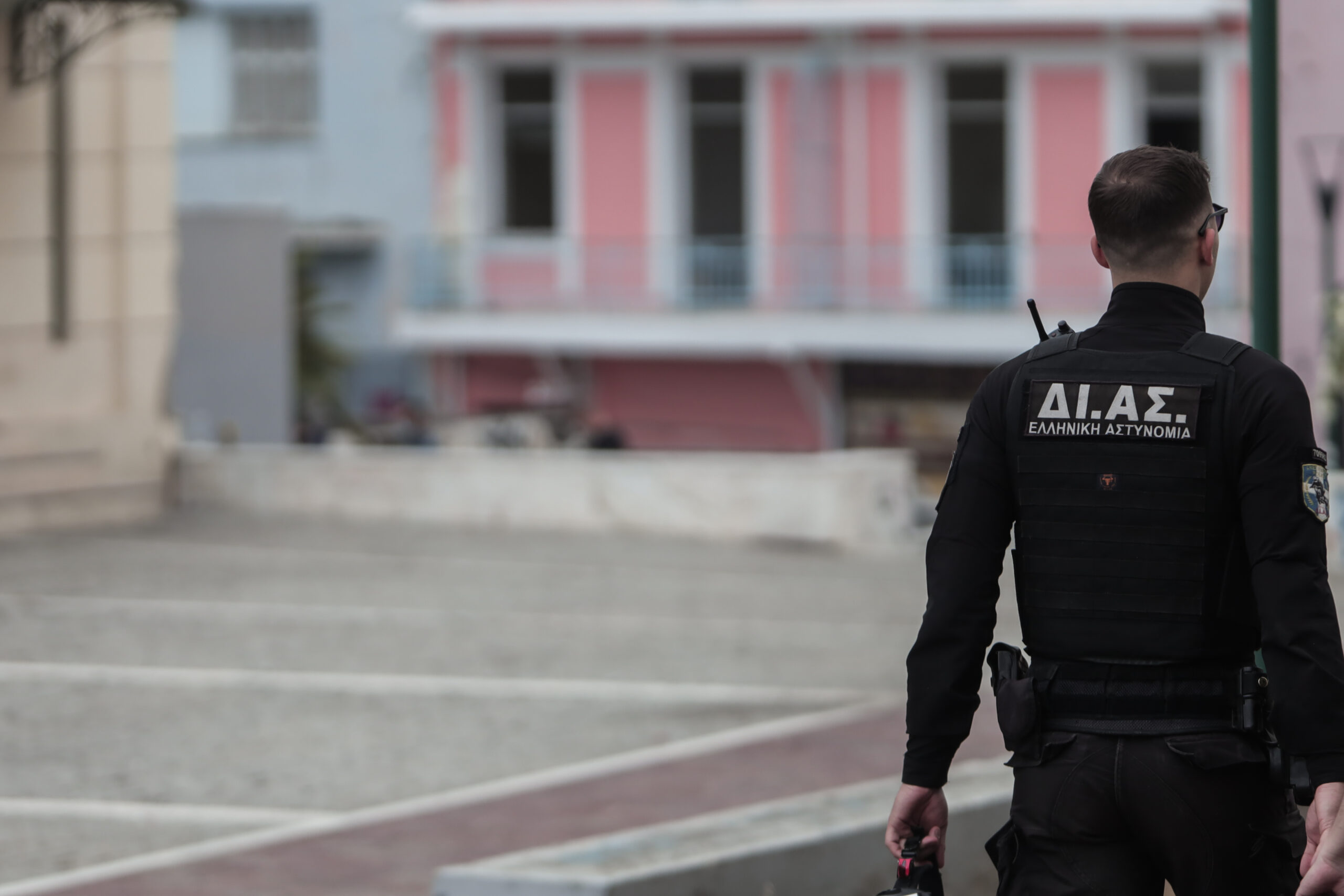 Διακίνηση ναρκωτικών Πάτρα: Προφυλακίστηκε ο «υπαρχηγός» υπάλληλος της ...