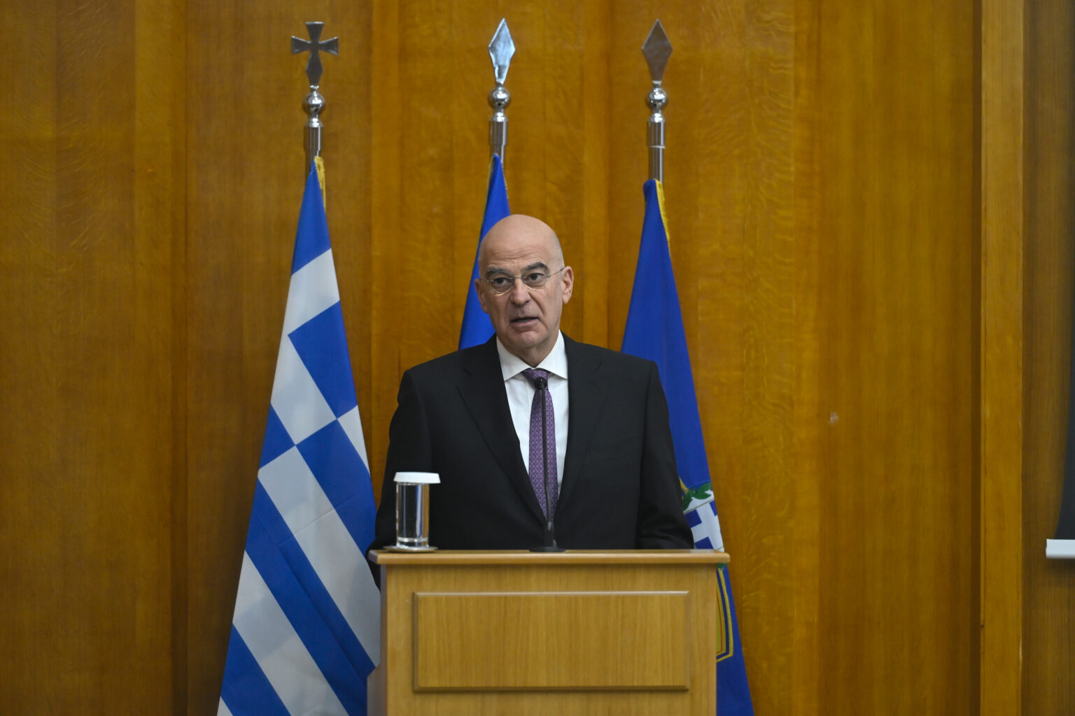 ΑΜΥΝΑ