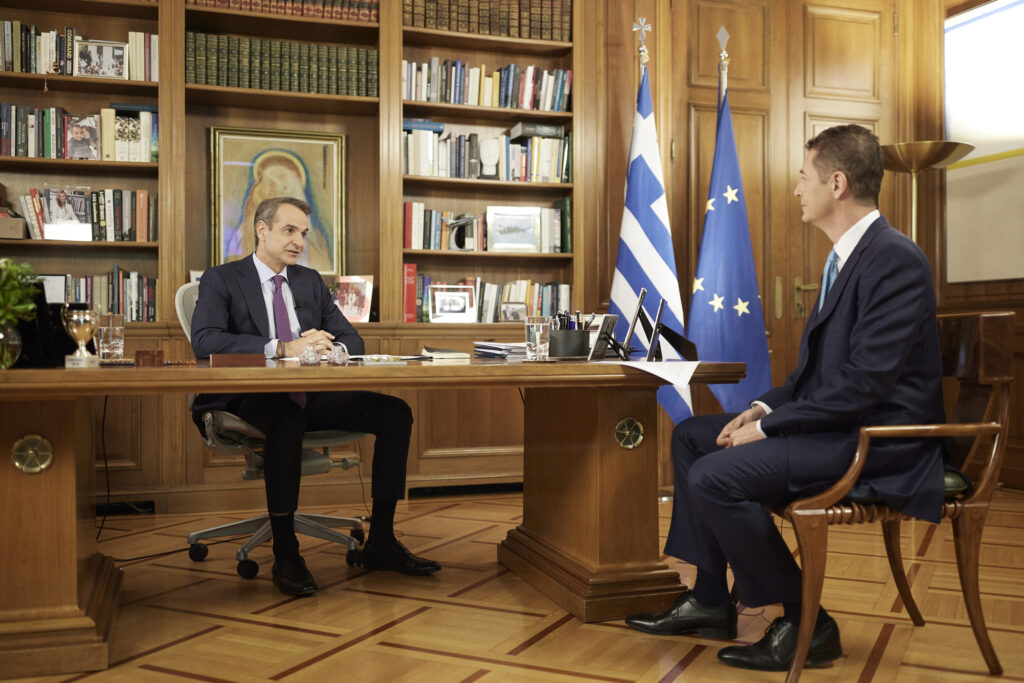 Κυριάκος Μητσοτάκης: Συνέντευξη στο κεντρικό δελτίο ειδήσεων του Alpha ...