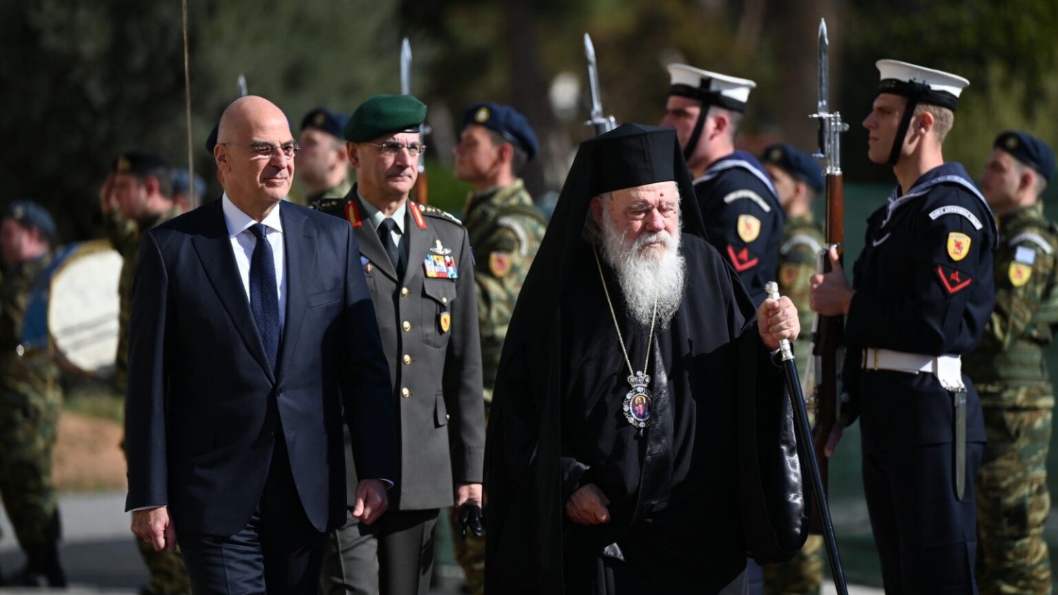 ΑΜΥΝΑ