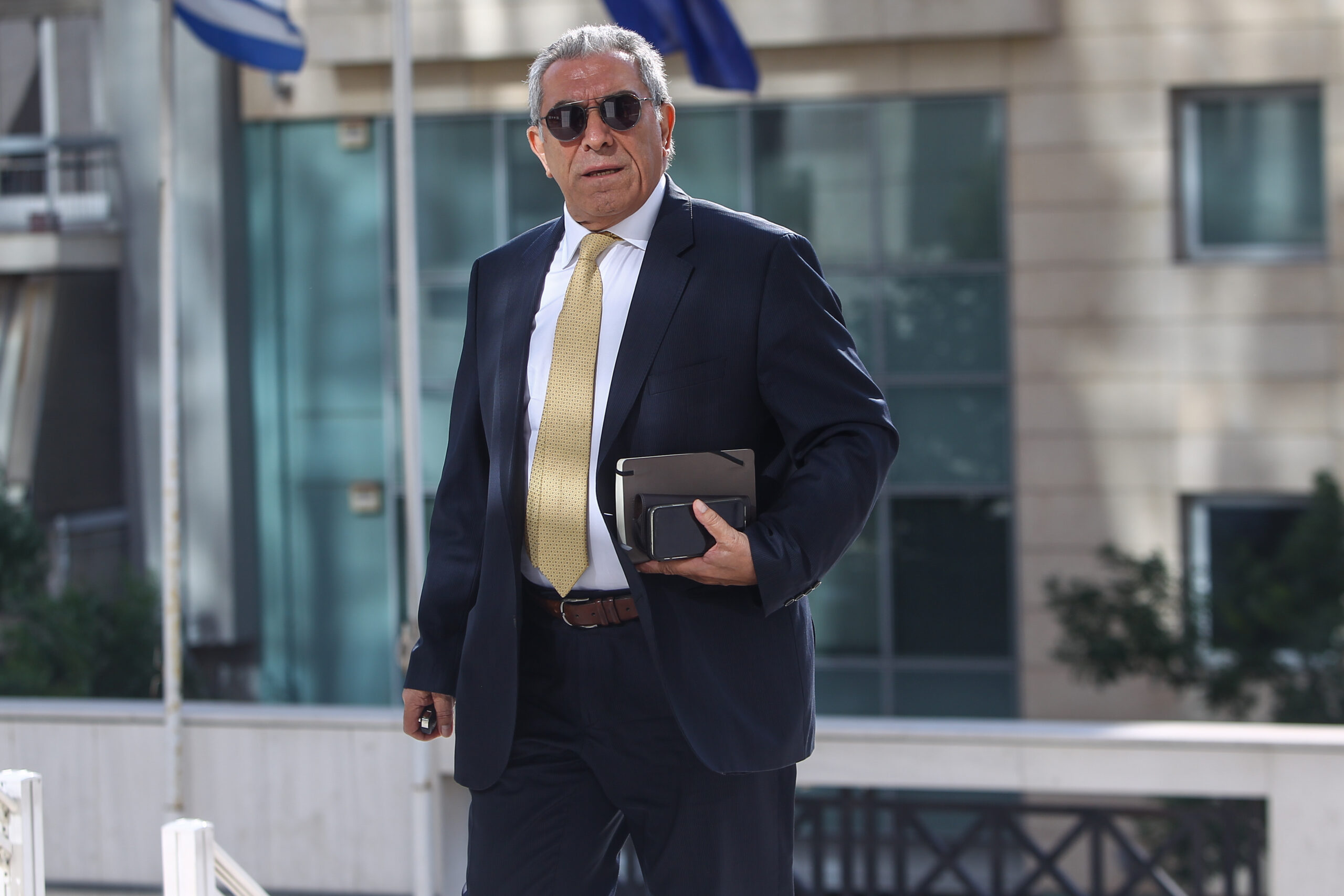 Καρπενάρος: «ΠΑΝΤΟΤΕ υπήρχαν κάμερες σε ολόκληρο το μήκος των σηράγγων ...