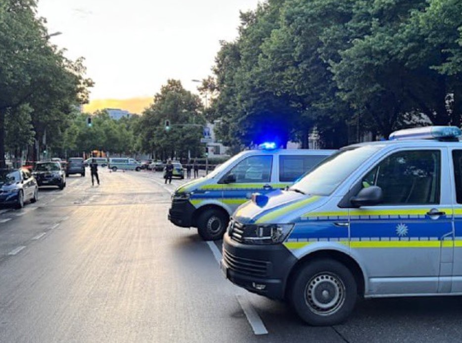 Γερμανία: Γυναίκα επιτέθηκε με μαχαίρι σε περαστικούς στο Μόναχο ...