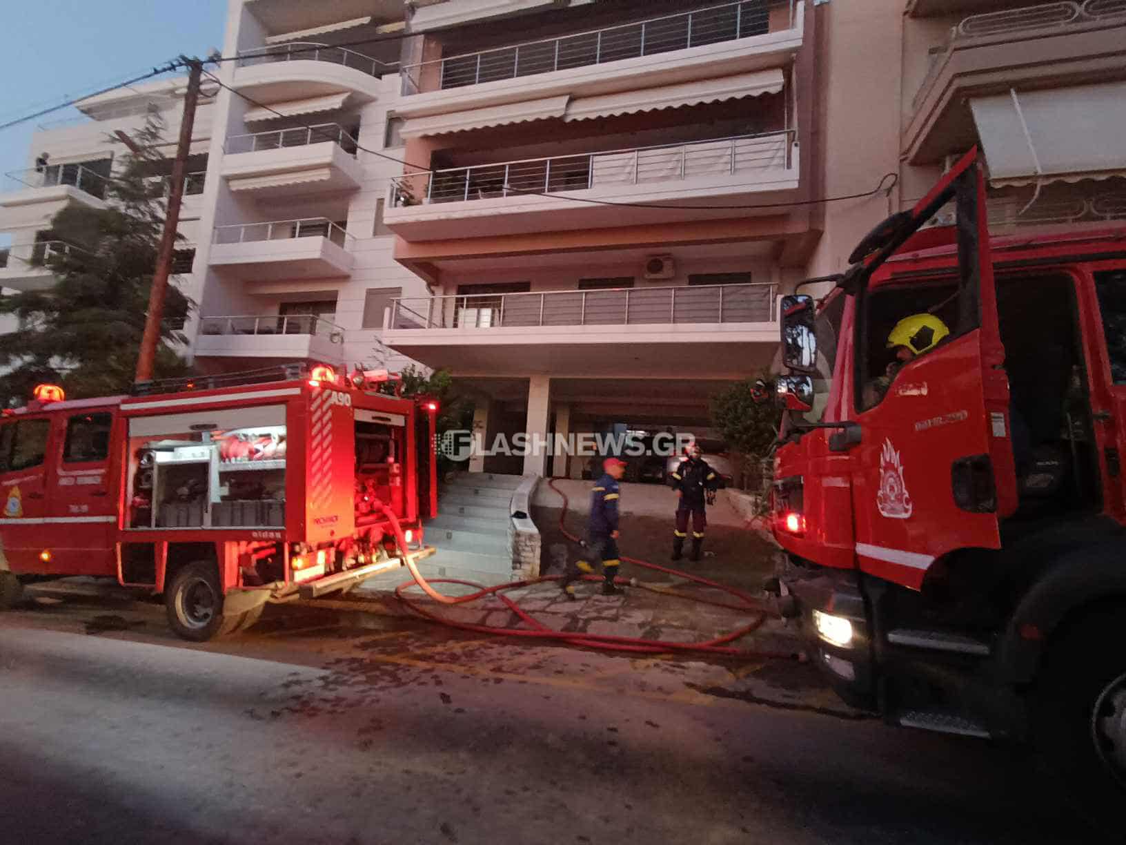 Φωτιά σε διαμέρισμα στα Χανιά: Μεγάλες ζημιές στην πολυκατοικία
