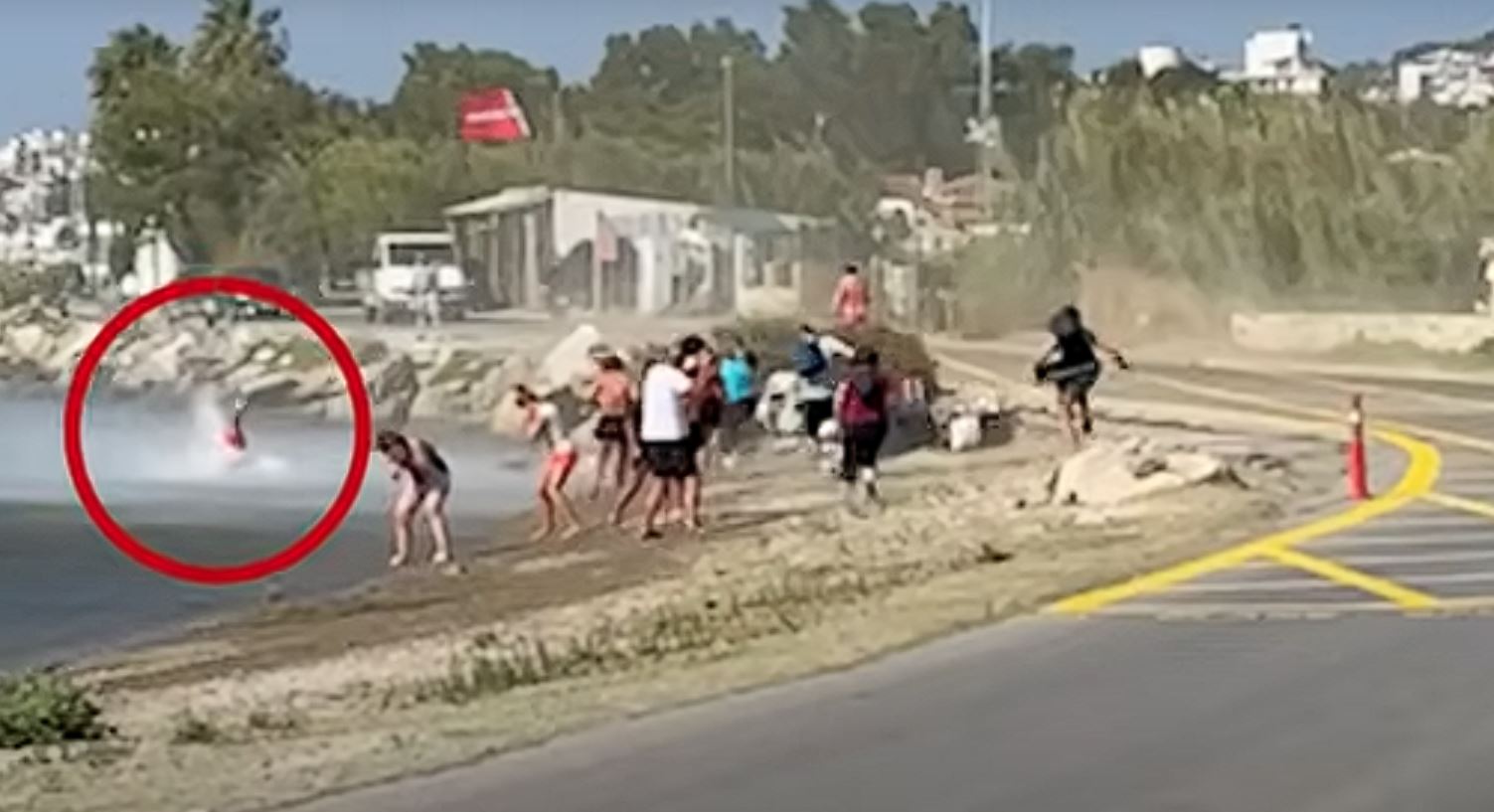 Σκιάθος: Οι βαλίτσες έβγαλαν φτερά (Βίντεο)