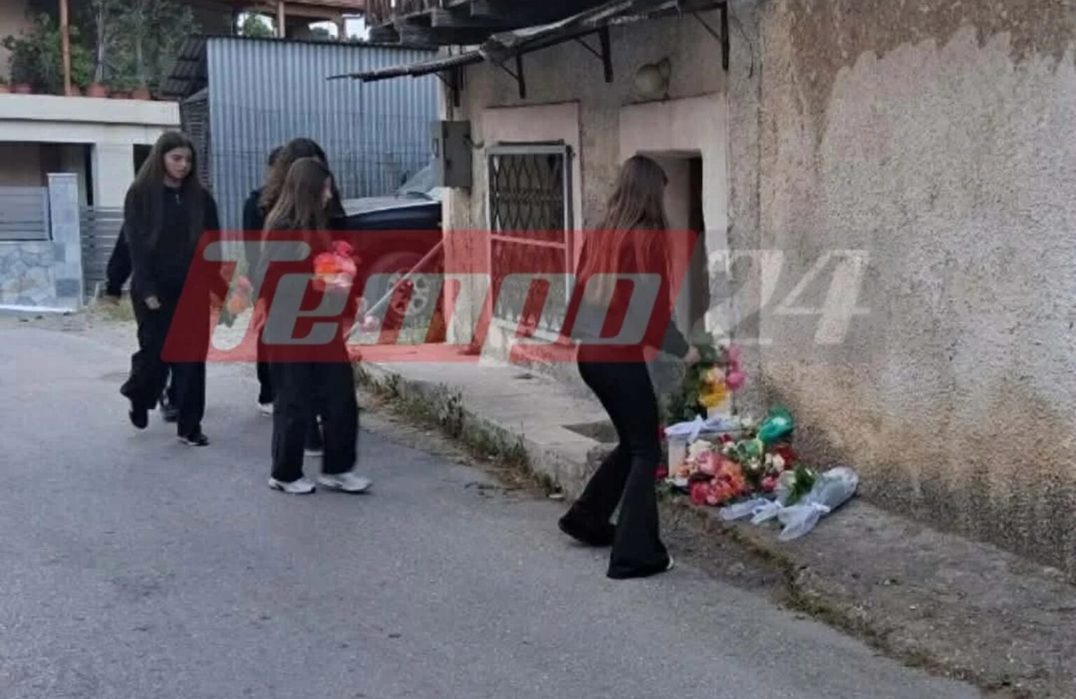 Ηλεία: Συμμαθητές του 13χρονου αφήνουν λουλούδια στο σημείο που ...